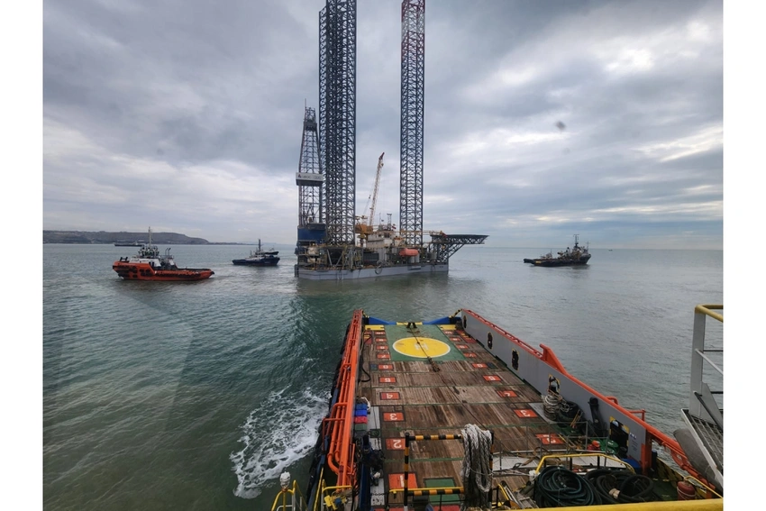 Towing operation of Neptun drilling rig begins with ASCO vessels ...