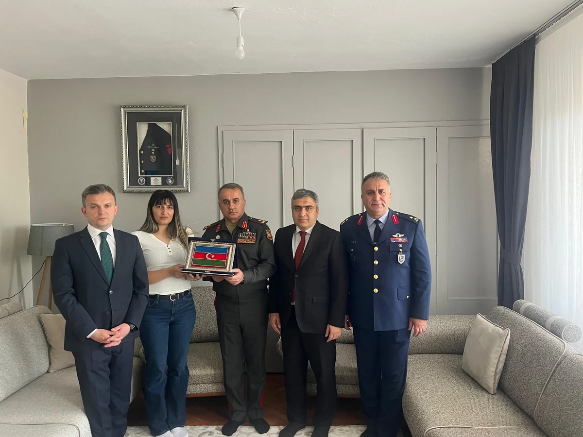 Azerbaijan's military attaché in Türkiye visits families of servicemen ...