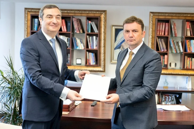 Azerbaijani ambassador hands copies of credentials to North Macedonian ...