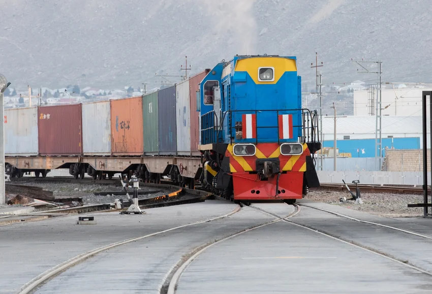 Daily Xi’an-Baku container block train strengthens Middle Corridor ...