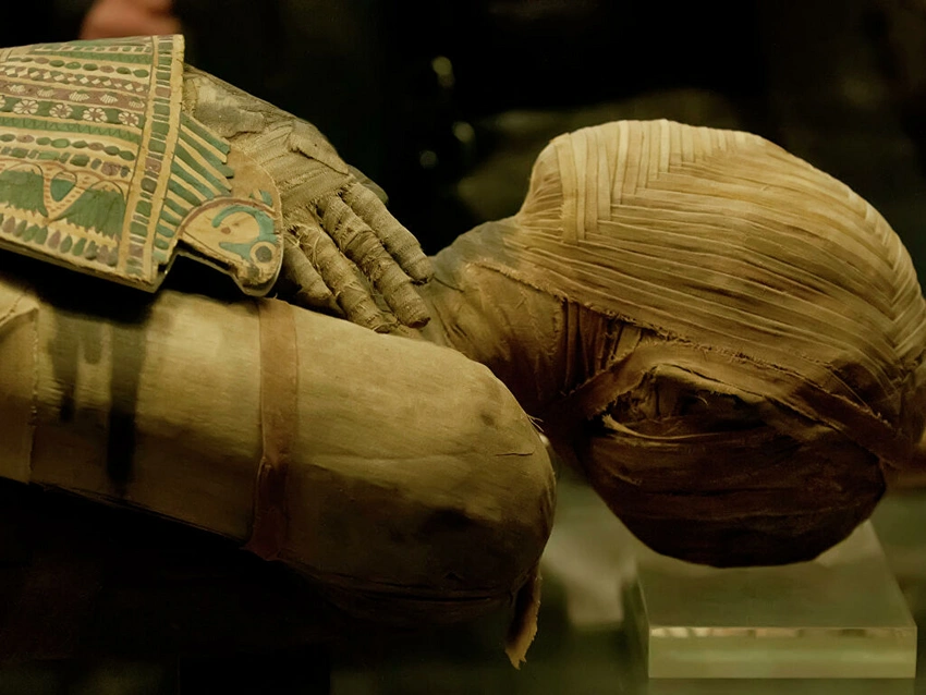 Unusual artifact found inside 2000-year-old mummy | Report.az