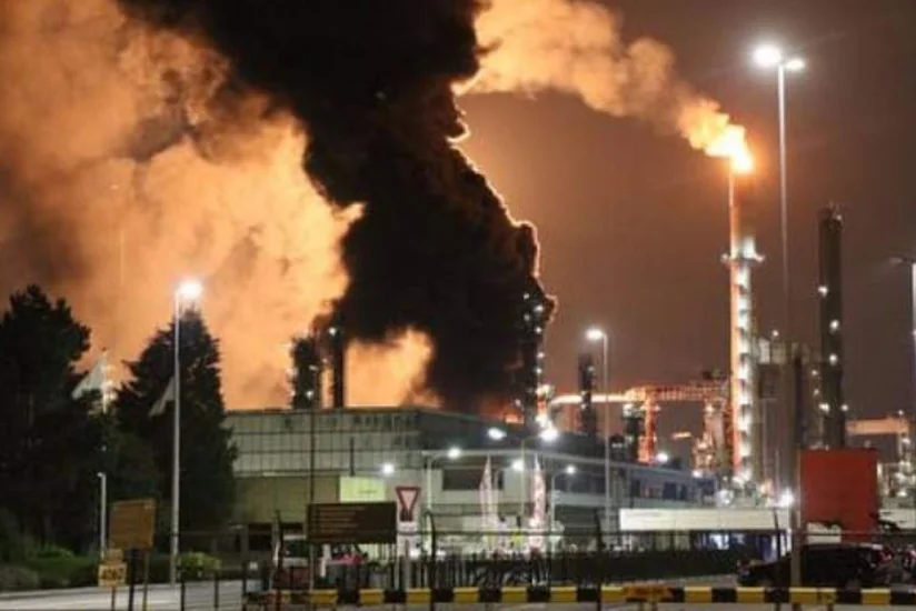 Fire broke out at ExxonMobil oil refinery in Rotterdam | Report.az