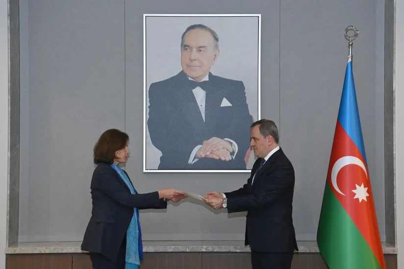 Jeyhun Bayramov meets with new French Ambassador Anne Boillon | Report.az