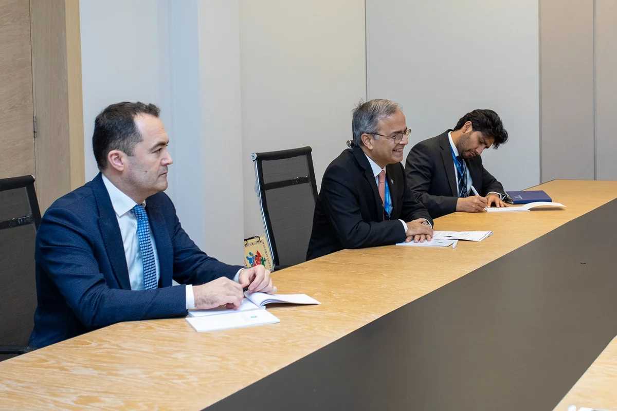 Azerbaijan and ECO mull establishment of Clean Energy Center in Baku ...