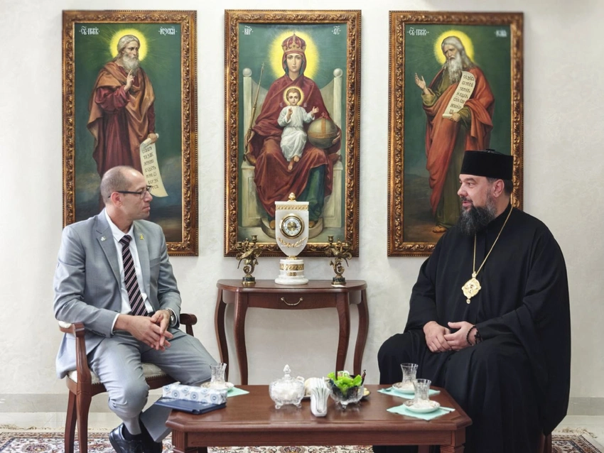 İsrail səfiri Azərbaycanda xristian icmasının liderləri ilə dinlərarası ...